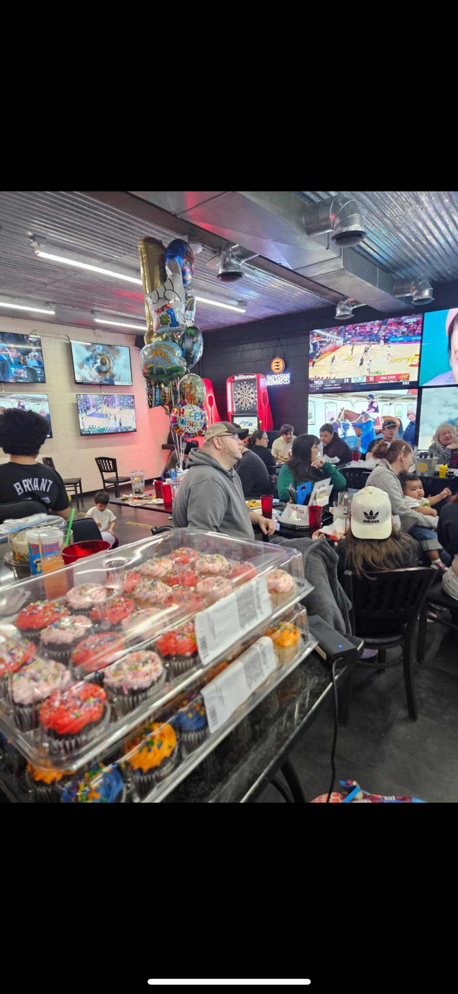 Where family meet friends! – Goose's Bar and Grill – Family, Friends, Life